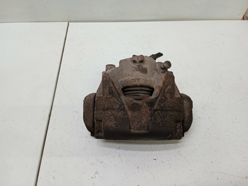 Б/У Рено Флюенс, Renault Megane 3 2009-2016 Суппорт передний левый Renault Fluence 2012 140260 RENAULT арт. 410111495R