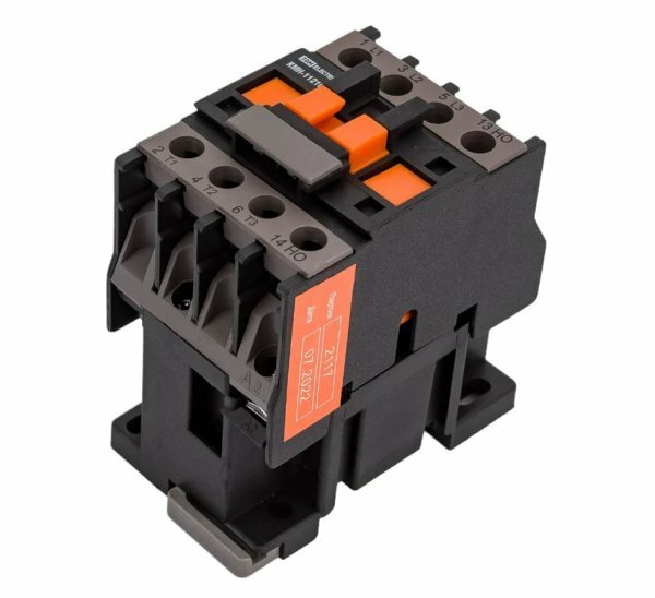 Контактор КМН-11210 12x230x3 1НО TDM