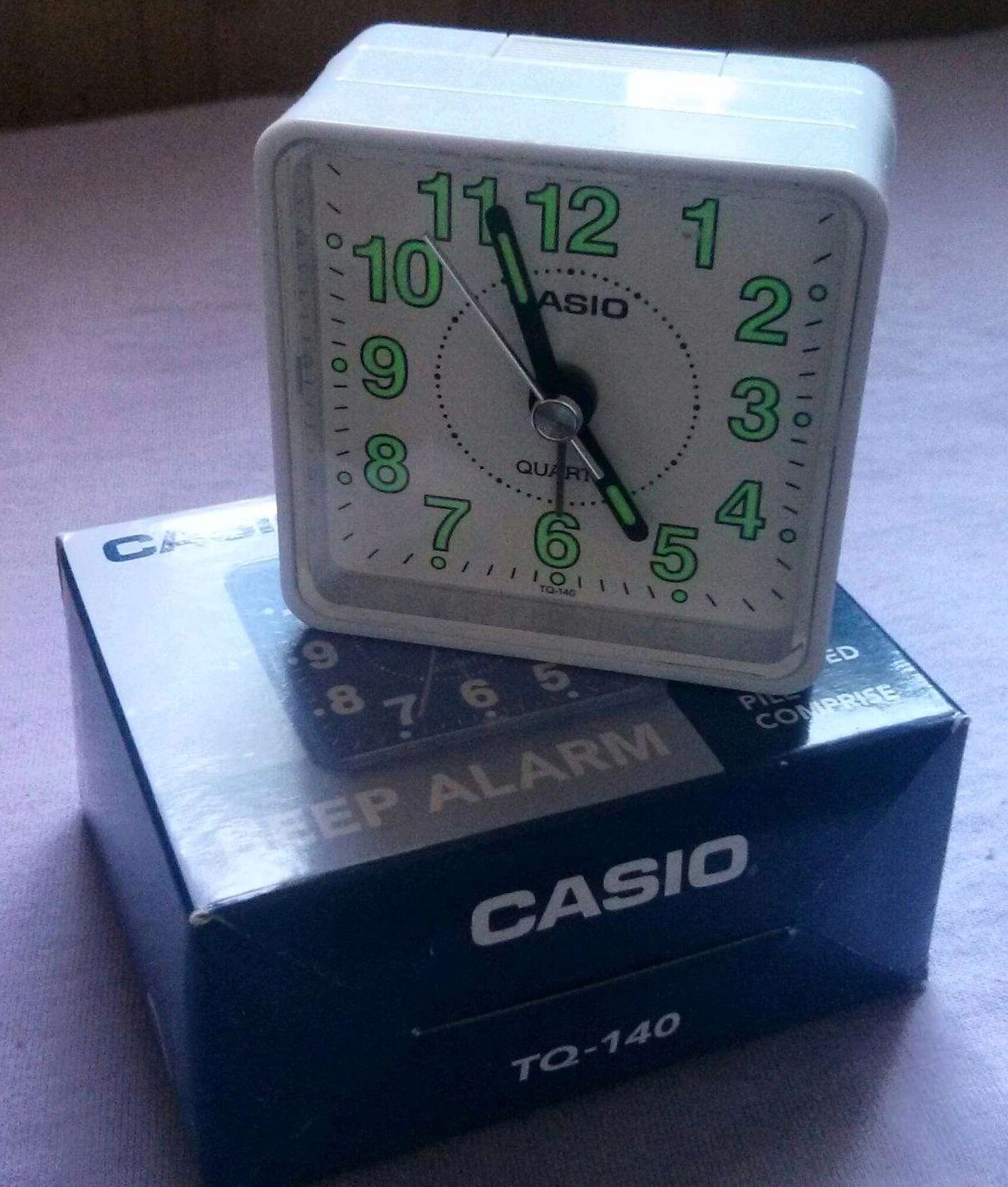 Будильник Casio TQ-140-7D — фото 1