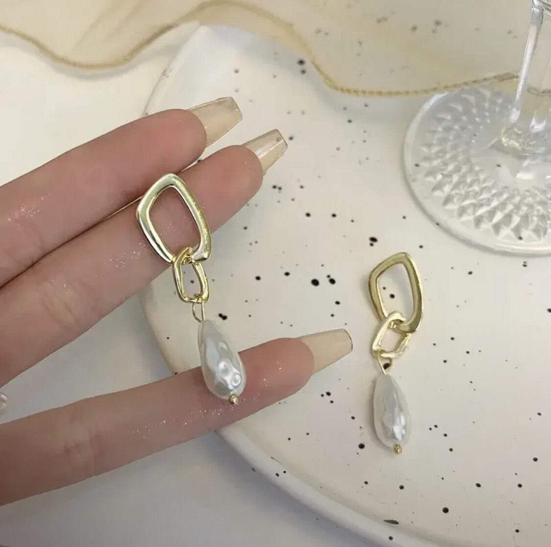 Серьги, искусственный камень