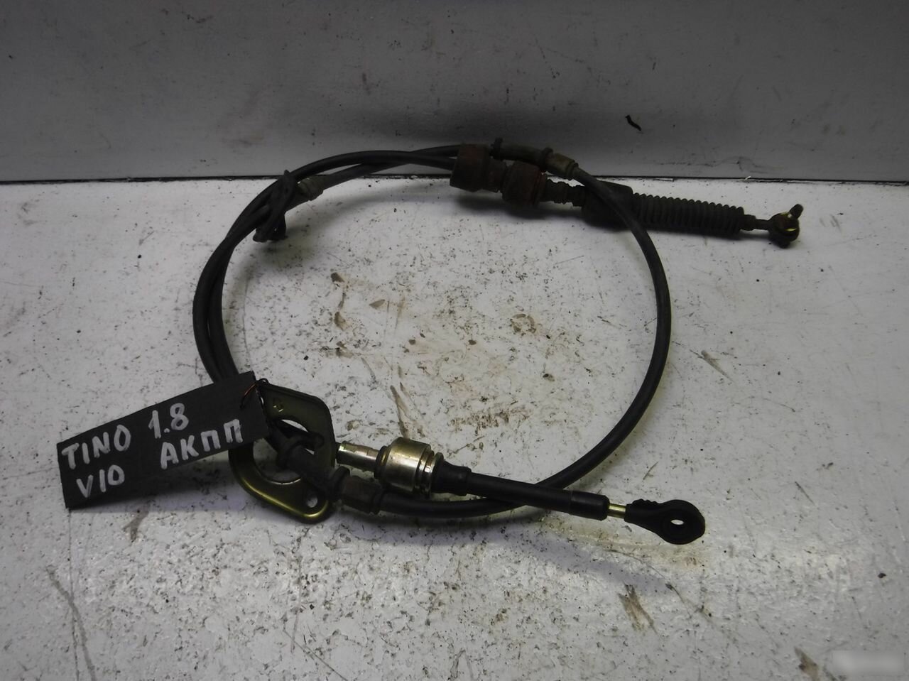 Трос АКПП Nissan Tino I (1998—2003)