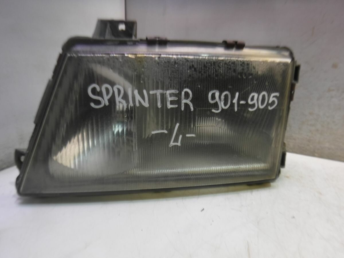 Фара левая Mercedes-Benz Sprinter 901-905 4401115LLDE