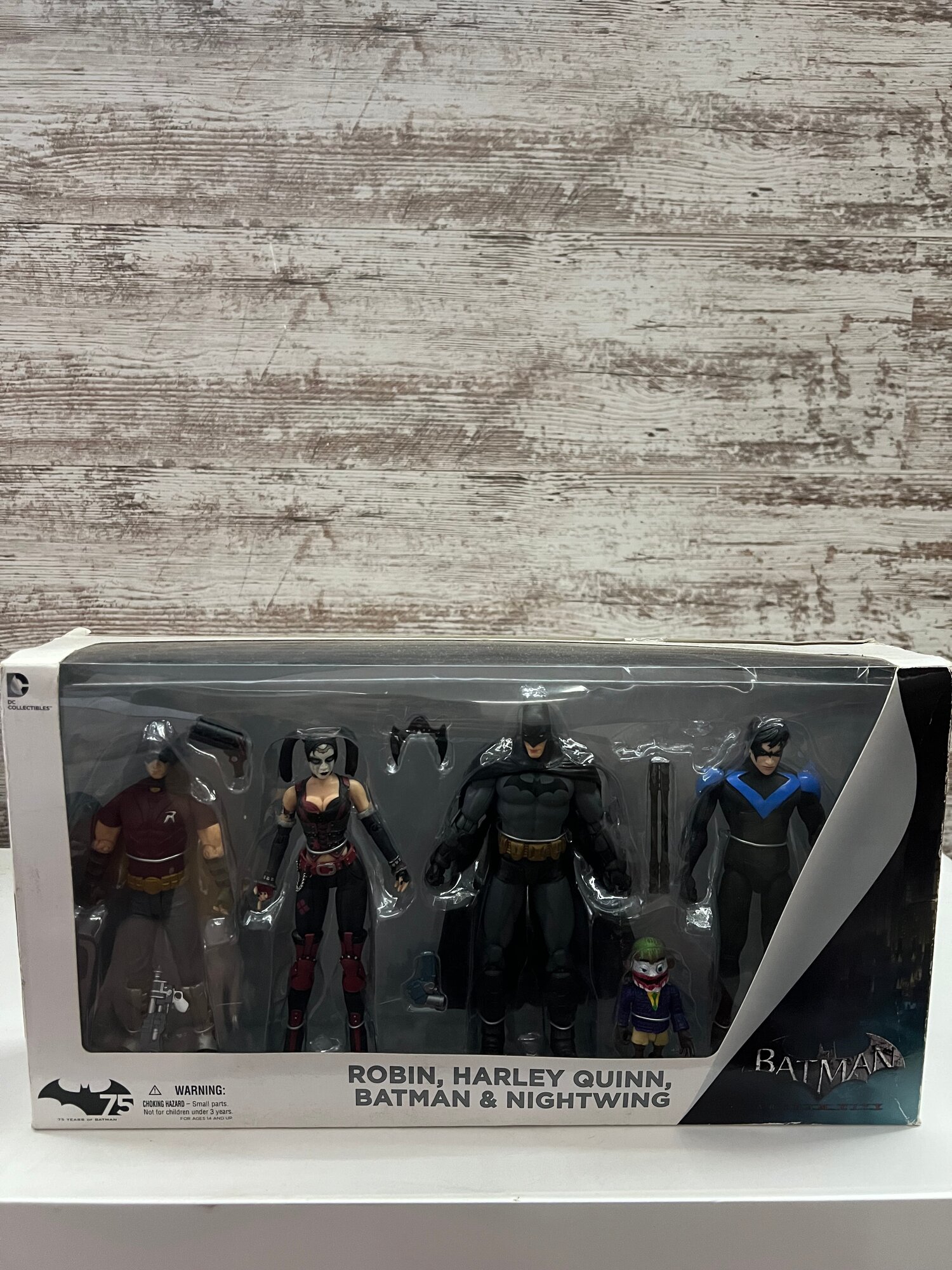 Набор фигурок DC Робин, Харли Квинн, Бэтмен и Найтвинг, DC Collectibles, 18см Robin , Harley Quinn , Batman & Nightwing