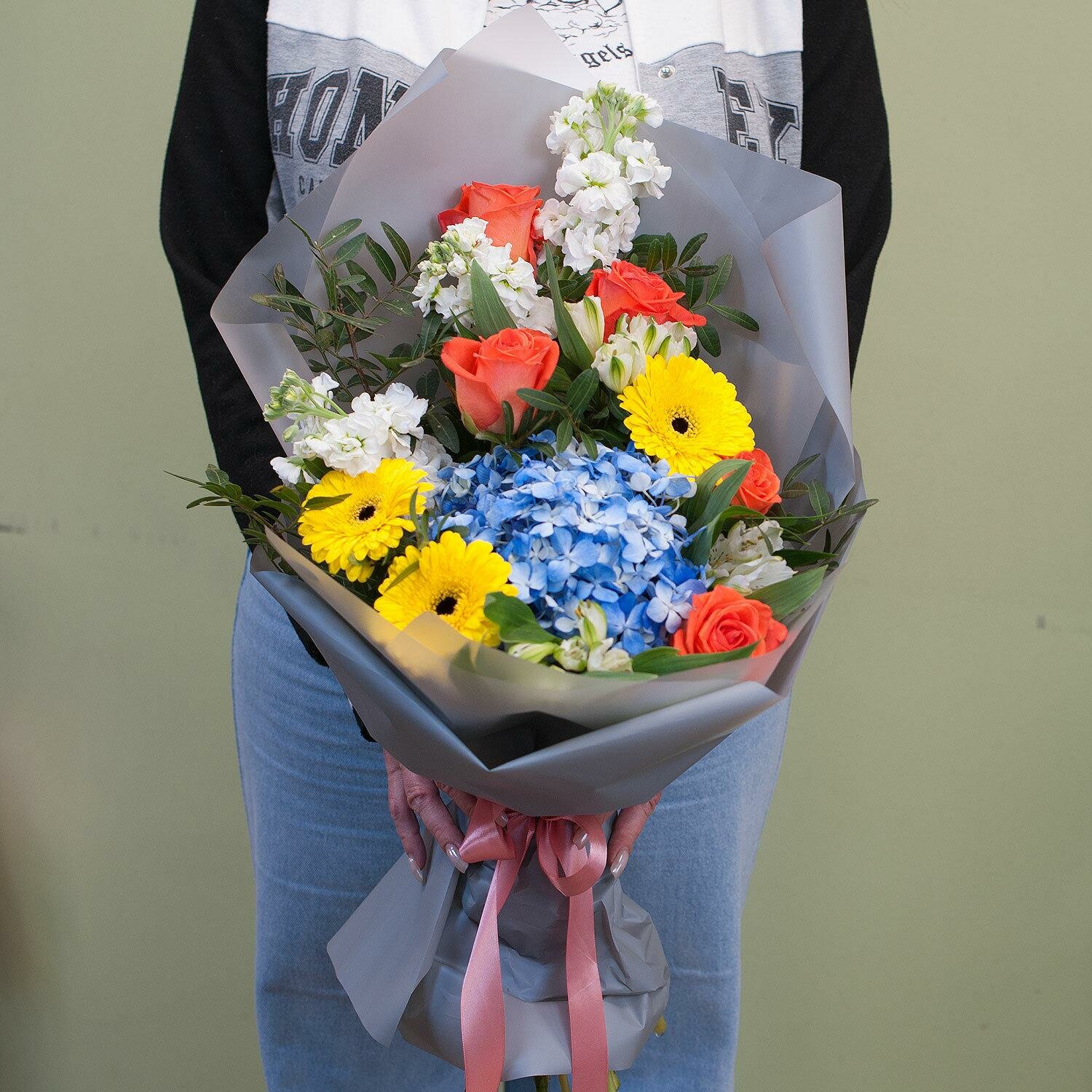 Букет цветов "Деминор", ассорти, 5 видов, высота букета 40 см