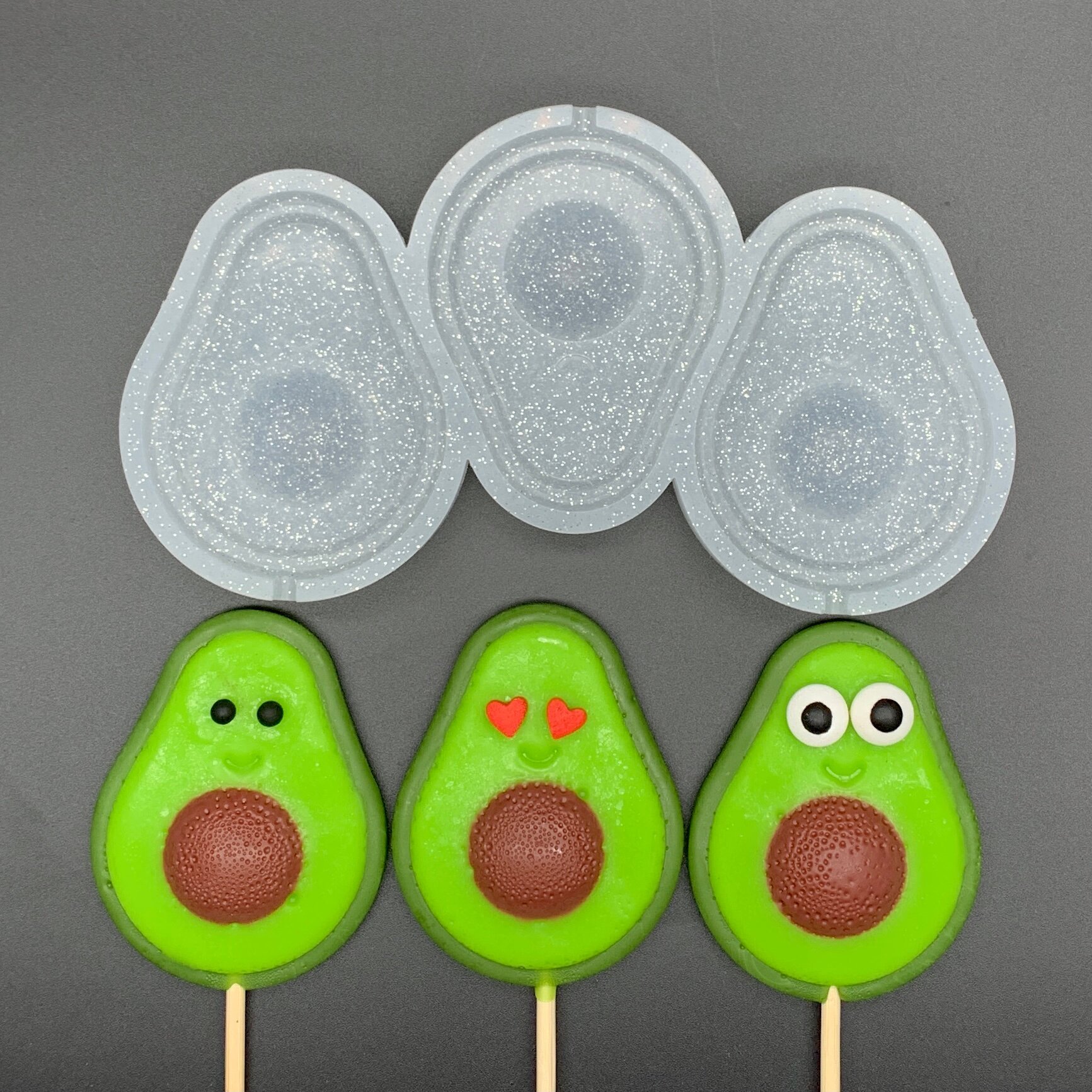 Силиконовая форма молд для леденцов и шоколада Авокадо