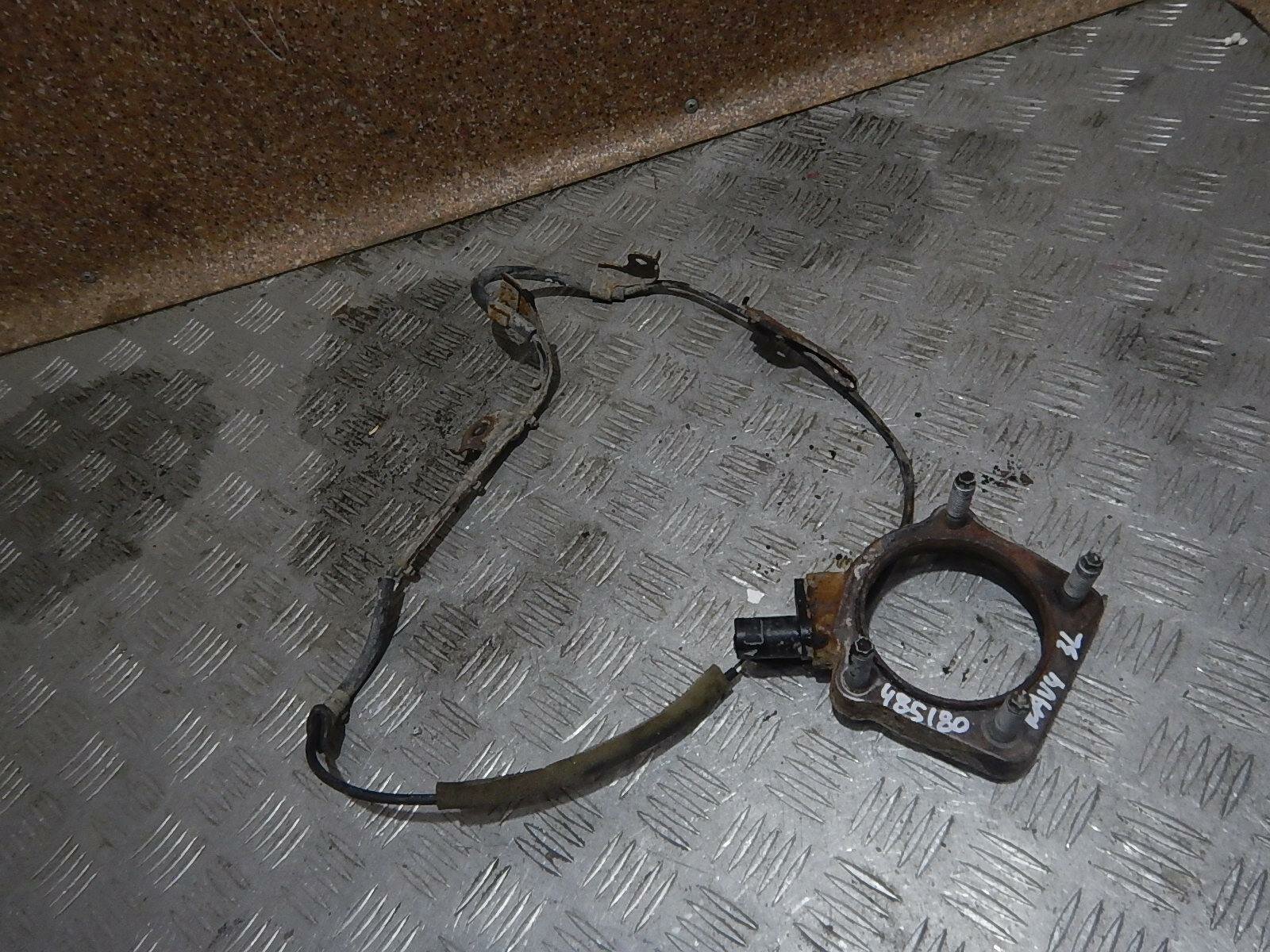 Б/У Датчик ABS задний, Toyota (Тойота)-RAV4 (00-05) TOYOTA RAV4 (00-05) левый с кронштейном Небольшая коррозия на кронште...
