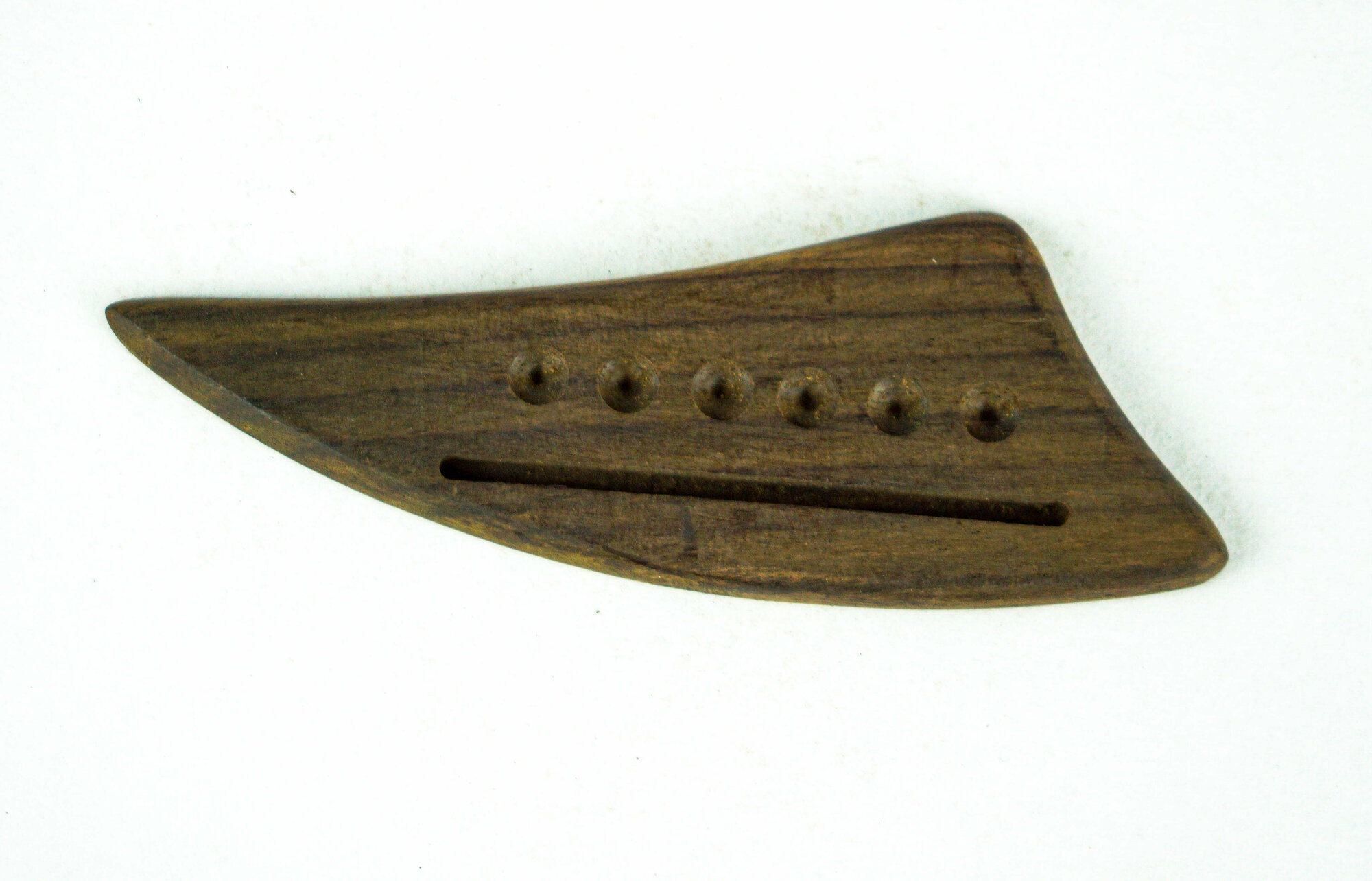 Бридж для акустической гитары MusicianWood CLQM14, палисандр