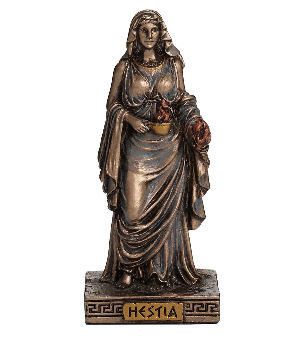 Статуэтка "Гестия - богиня дома и очага"