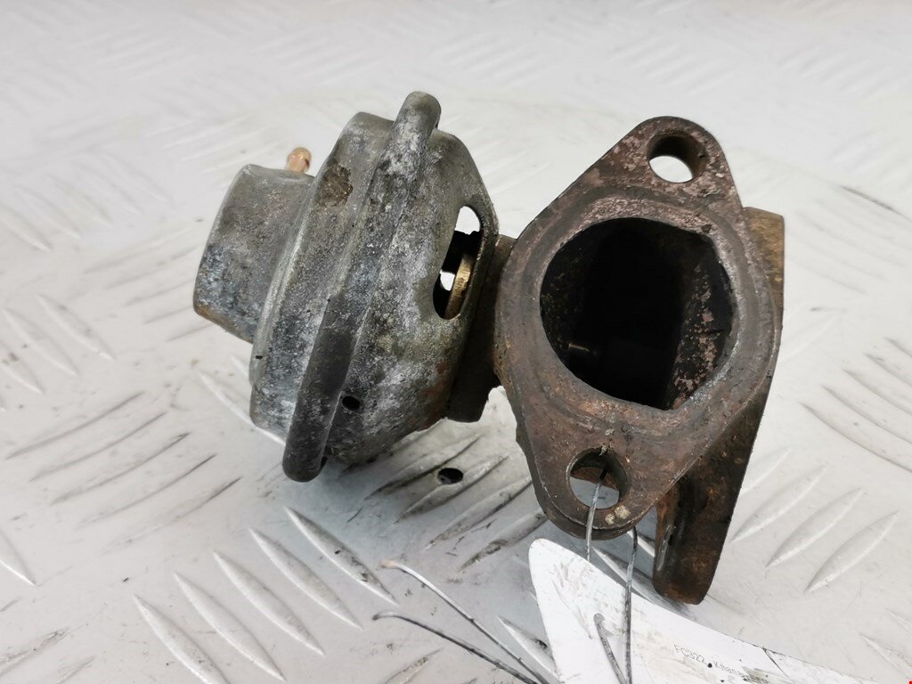 Клапан ЕГР EGR Renault Espace 3 7700104195 арт. 1479550