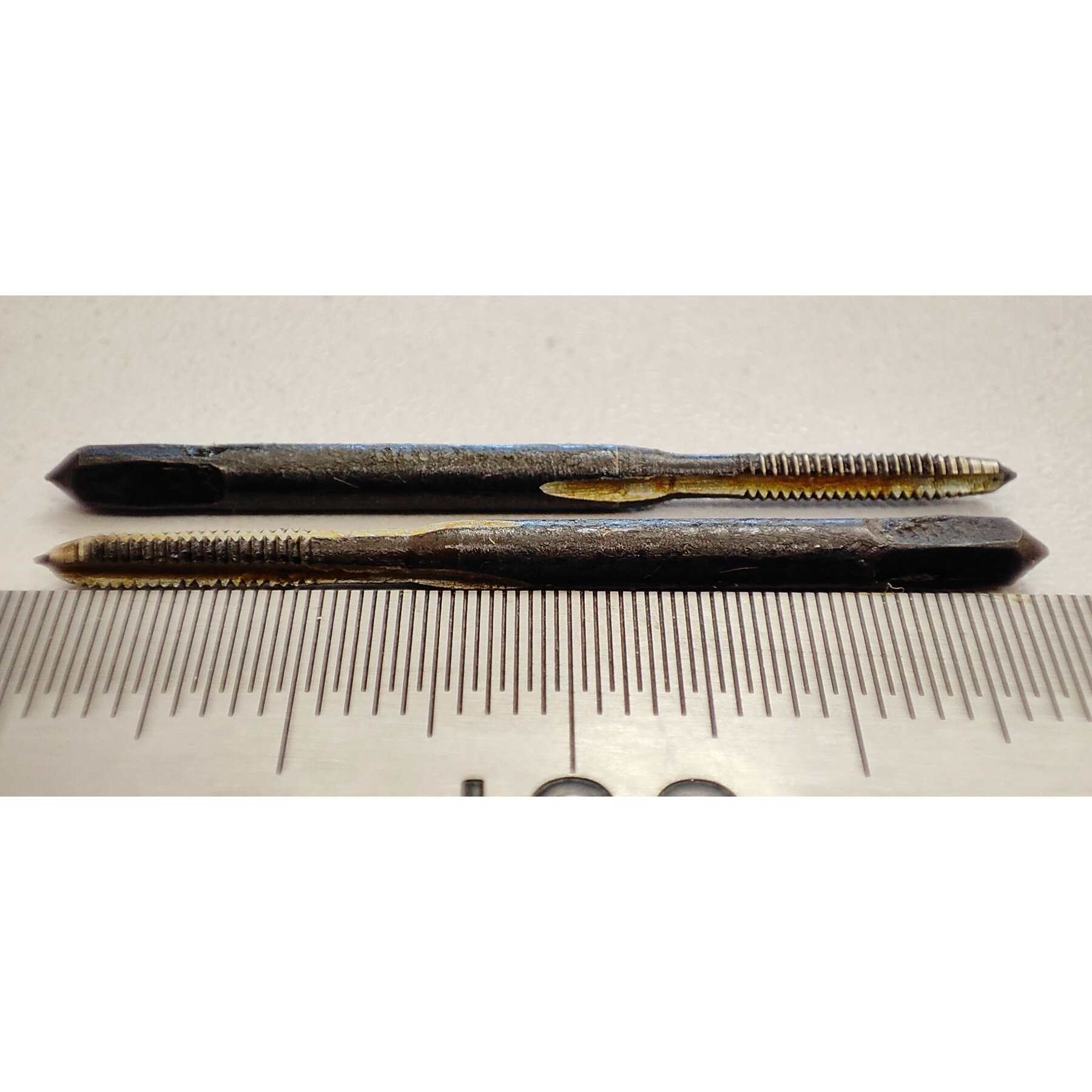 Метчик ручной М2.2х0.45, 2 шт, по металлу, стали, пластику, дереву, Россия