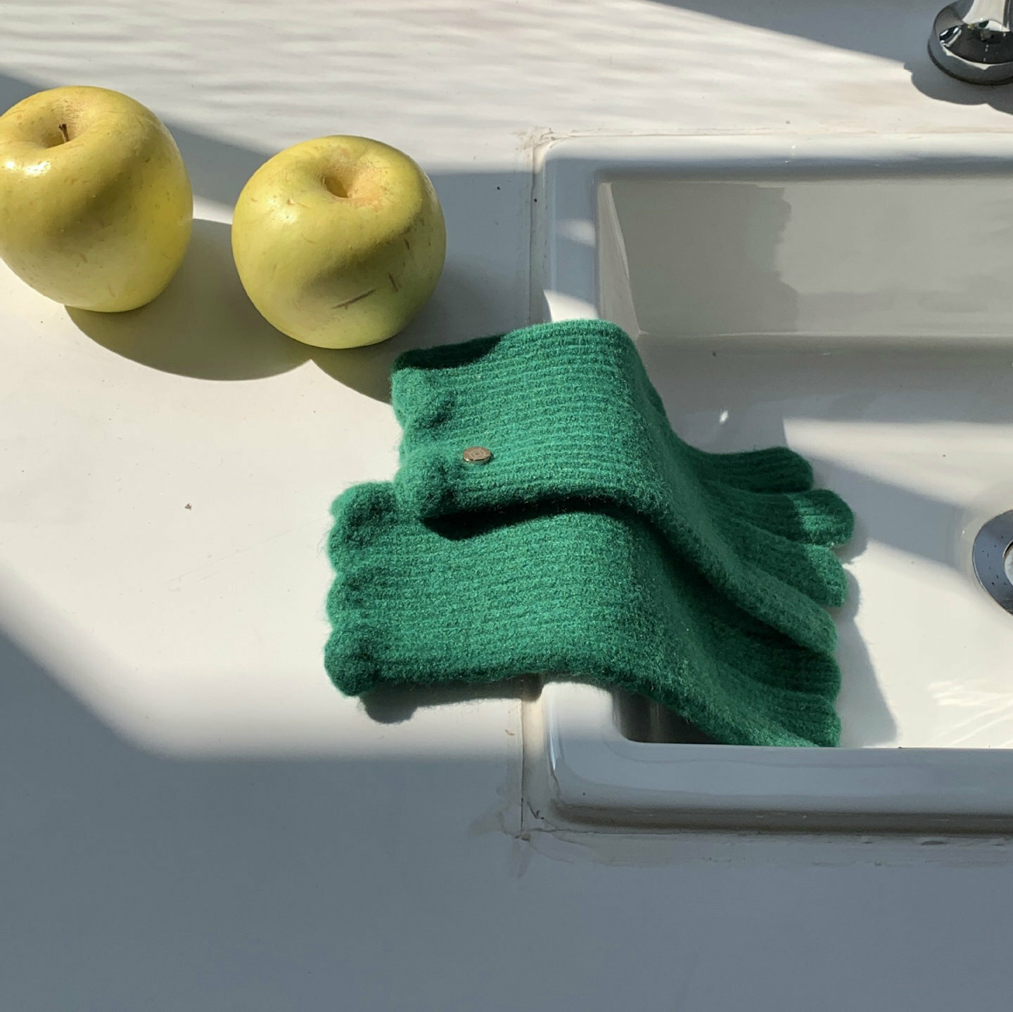 Перчатки для женщин