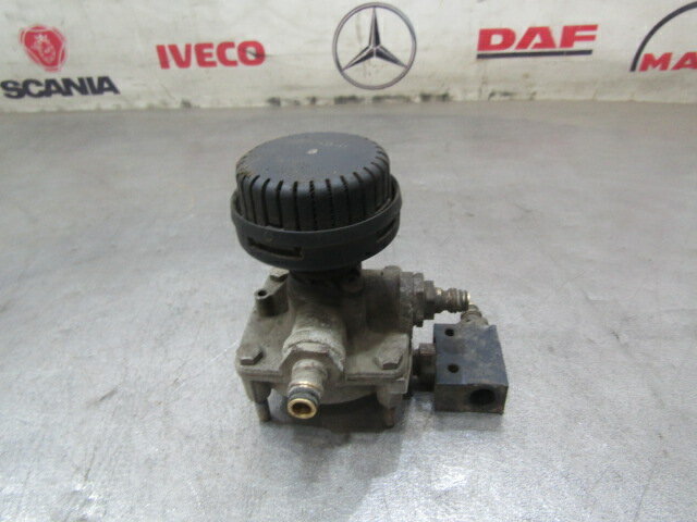 Клапан ускорительный WABCO, Volvo FM, FH