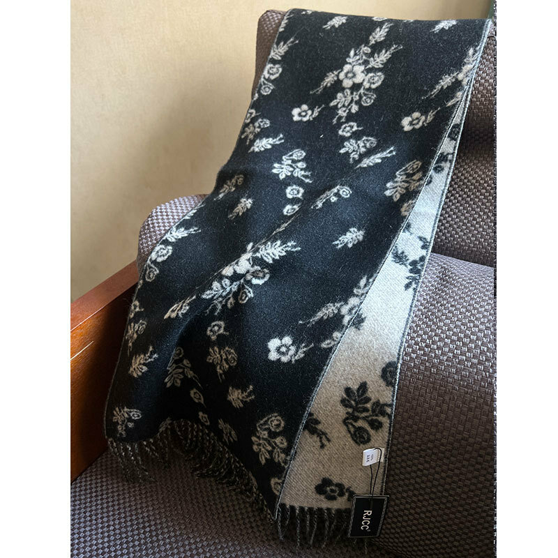Комплект с шарфом