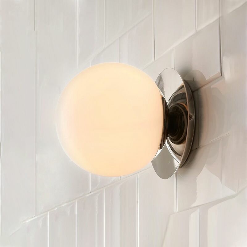 Антикварный настенный бра Bauhaus Orb Glass