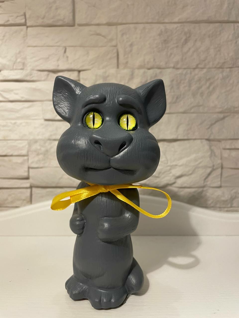 Интерьерная статуэтка фигурка Кот "Том", темно-серый, ручная работа, гипс 17 см