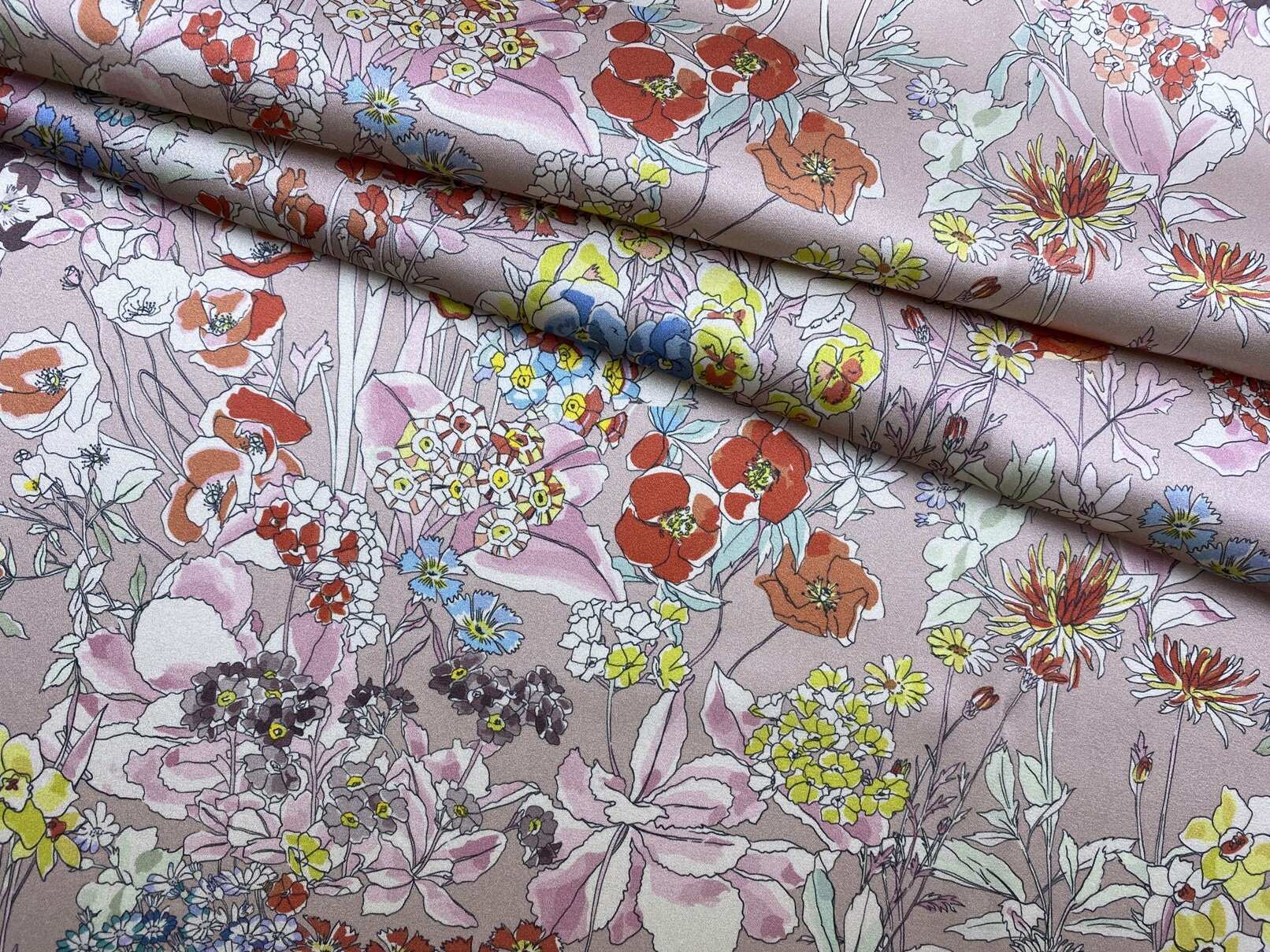 Ткань Шёлк розового цвета с принтом полевые цветы 46784