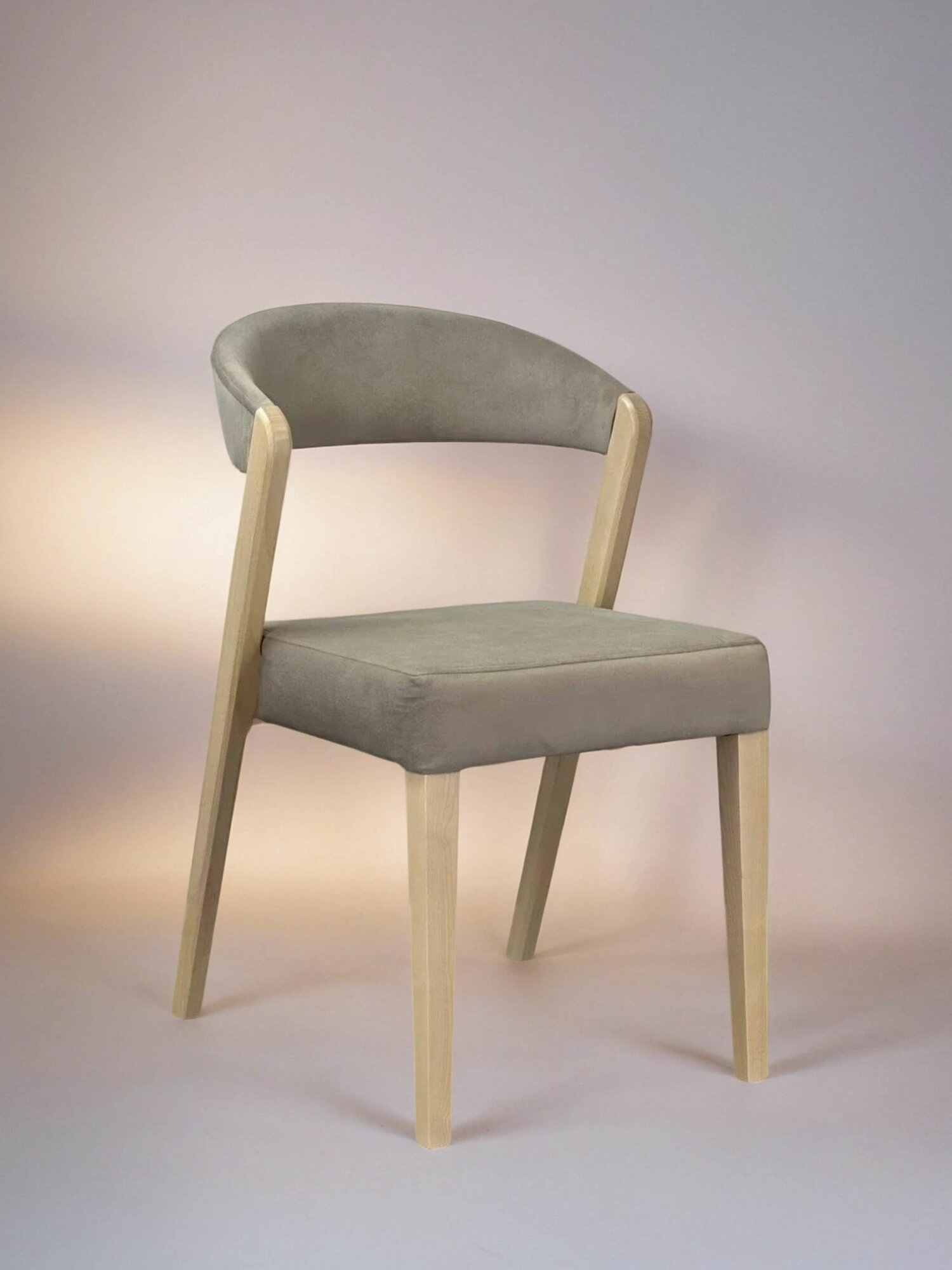 Стулья для кухни и гостиной , кресло деревянное с мягкими сиденьем и спинкой