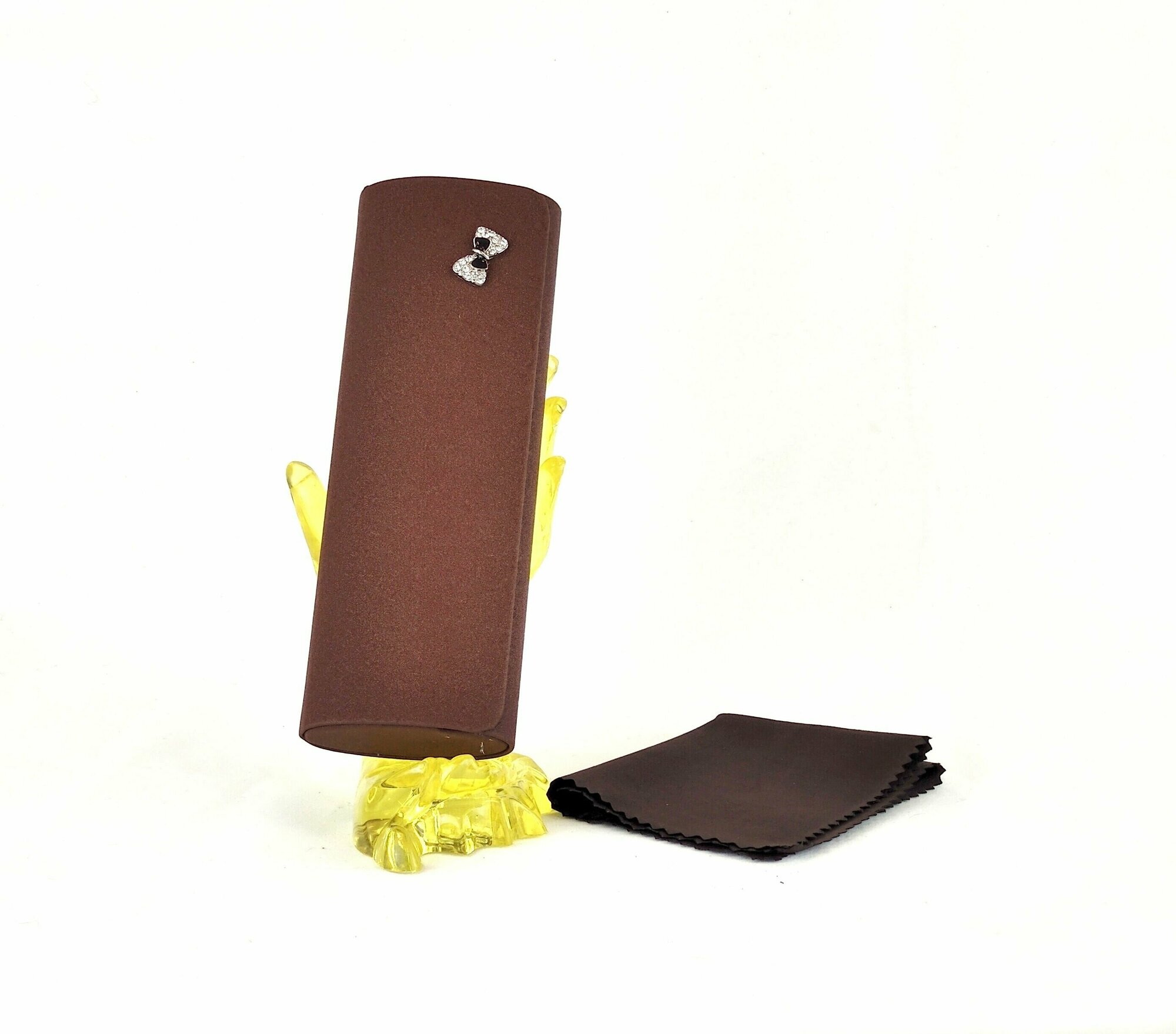 Коричневый матовый футляр с бабочкой в стразиках ROMEO хлопушка для очков