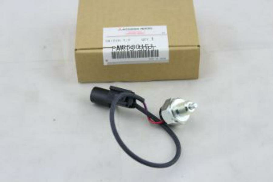 MITSUBISHI MR580151 Датчик включения заднего привода MITSUBISHI MR580151