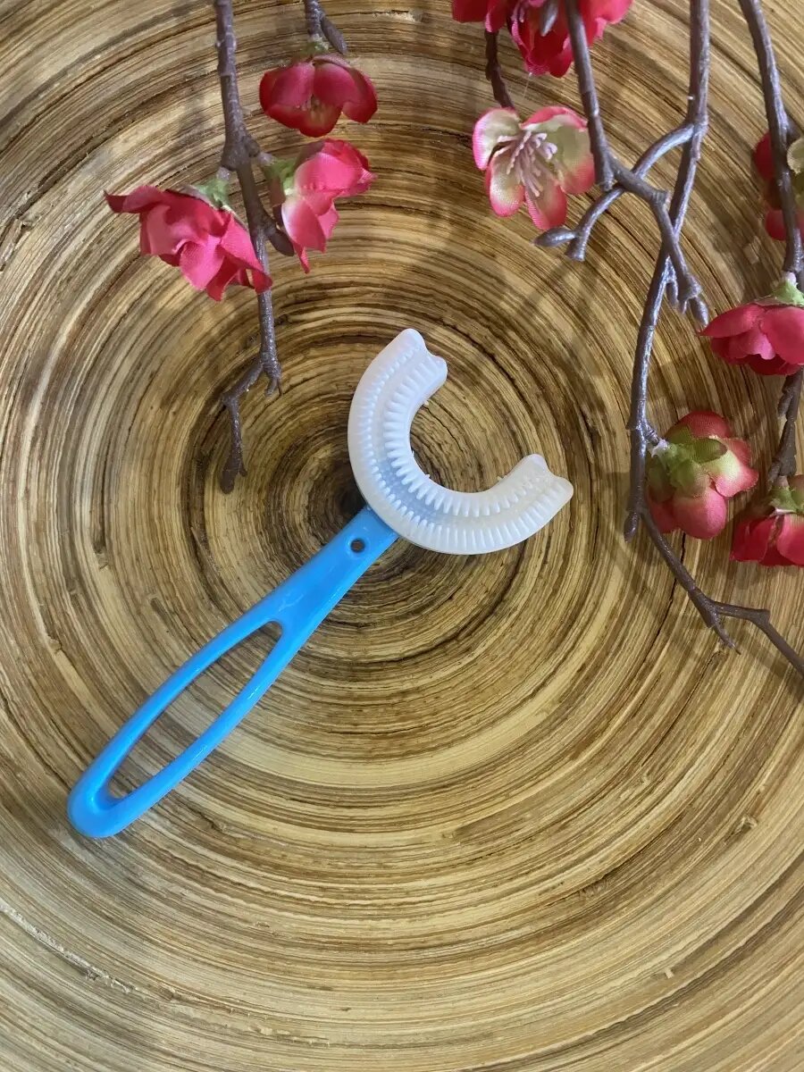 Детская силиконовая зубная щетка 4 шт