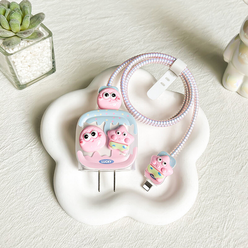 Чехол для зарядного устройства Apple Charger Protective Cover, цвет "Пирог с большой звездой"