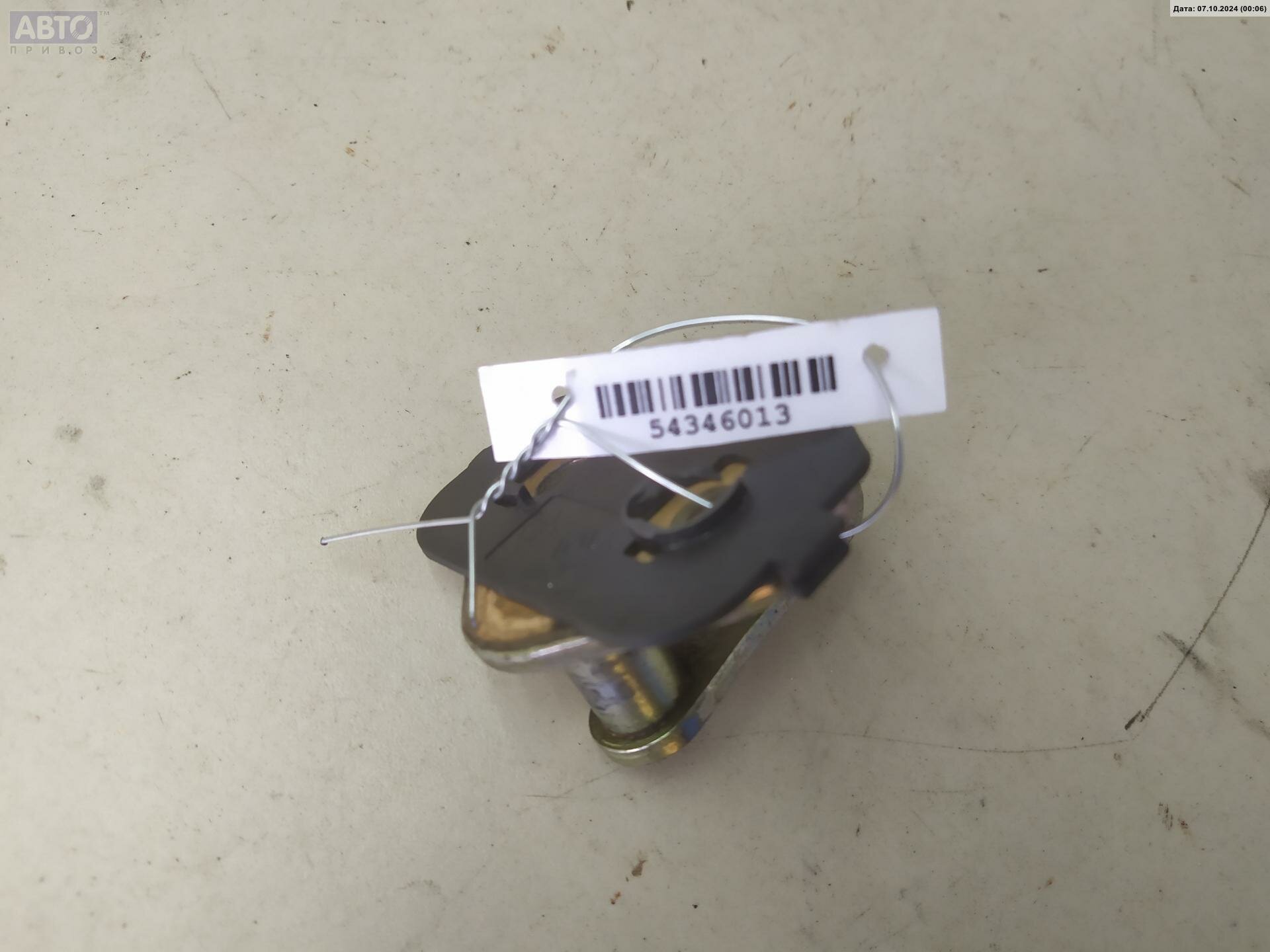 Ответная часть (скоба) замка двери Renault Megane 1 (1995-2003)