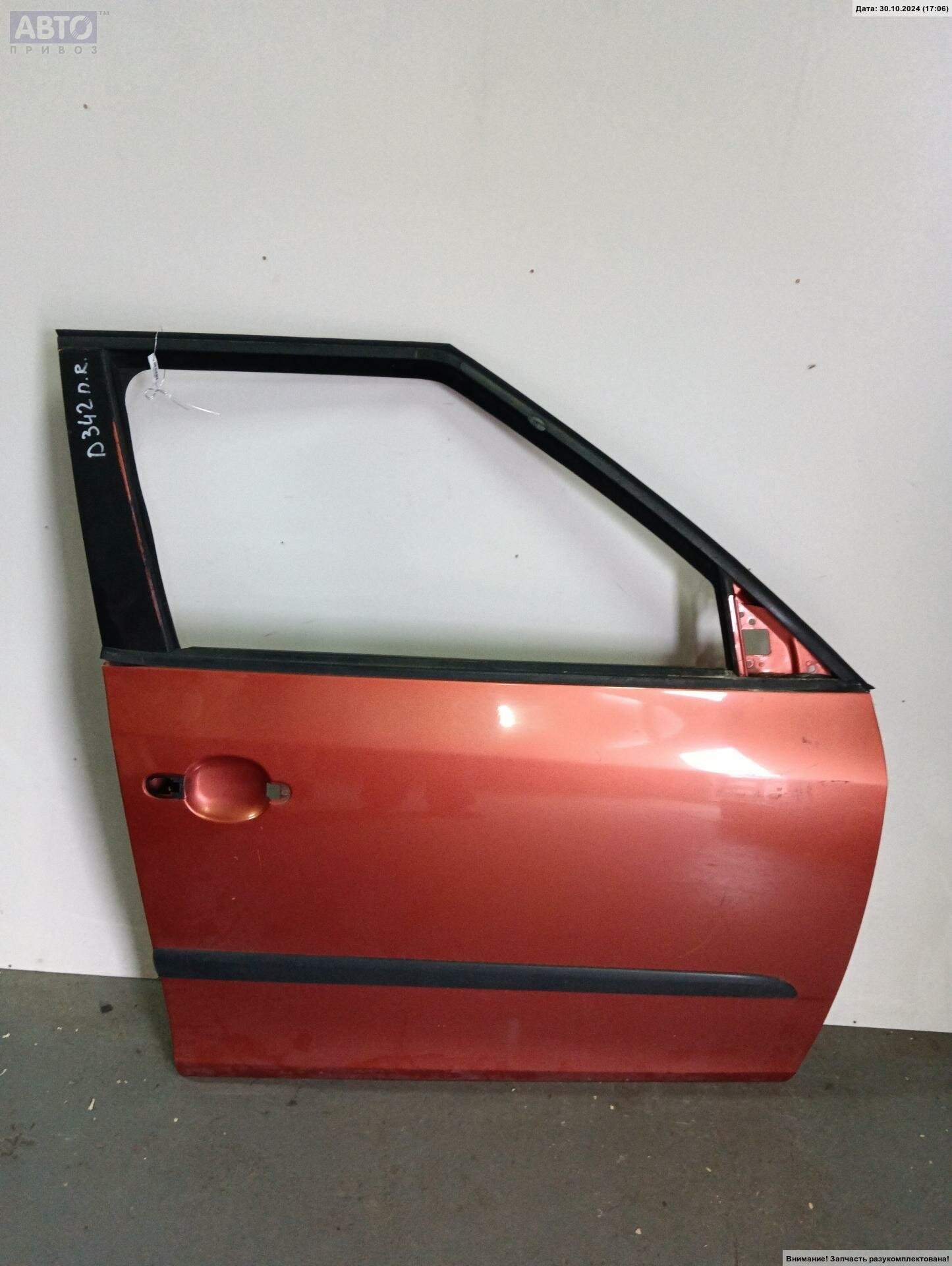 Дверь боковая передняя правая Skoda Fabia mk2 (5J) 2007-2014