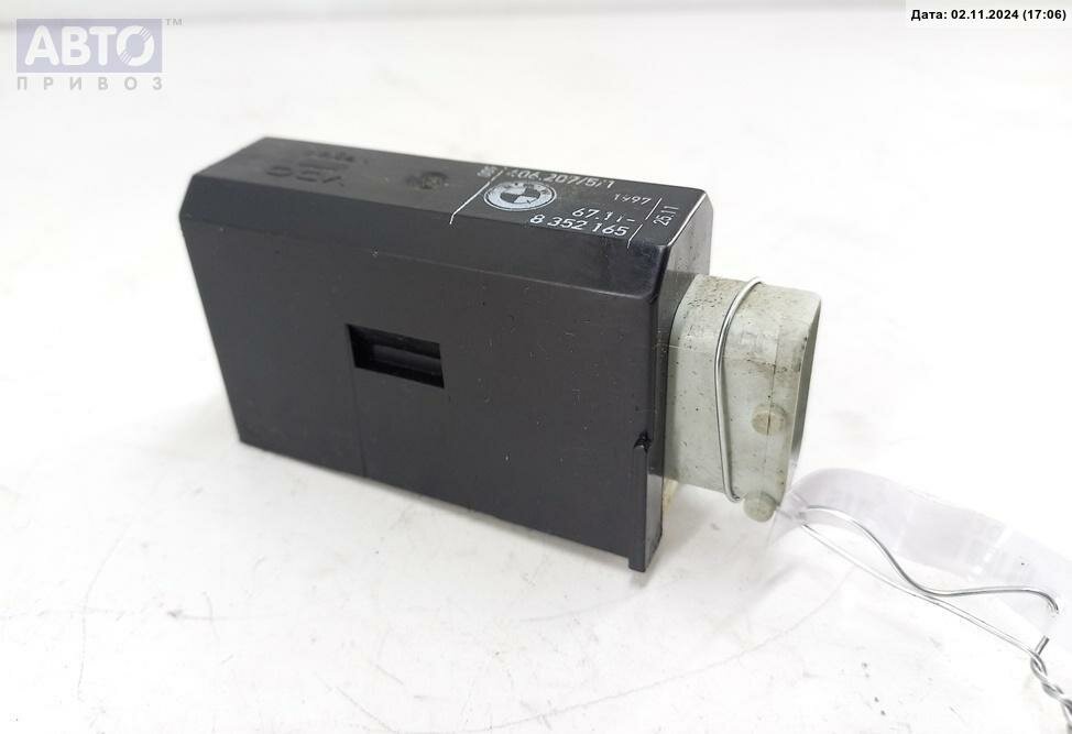 Активатор (привод) замка двери передней правой BMW 5 E39 (1995-2003)