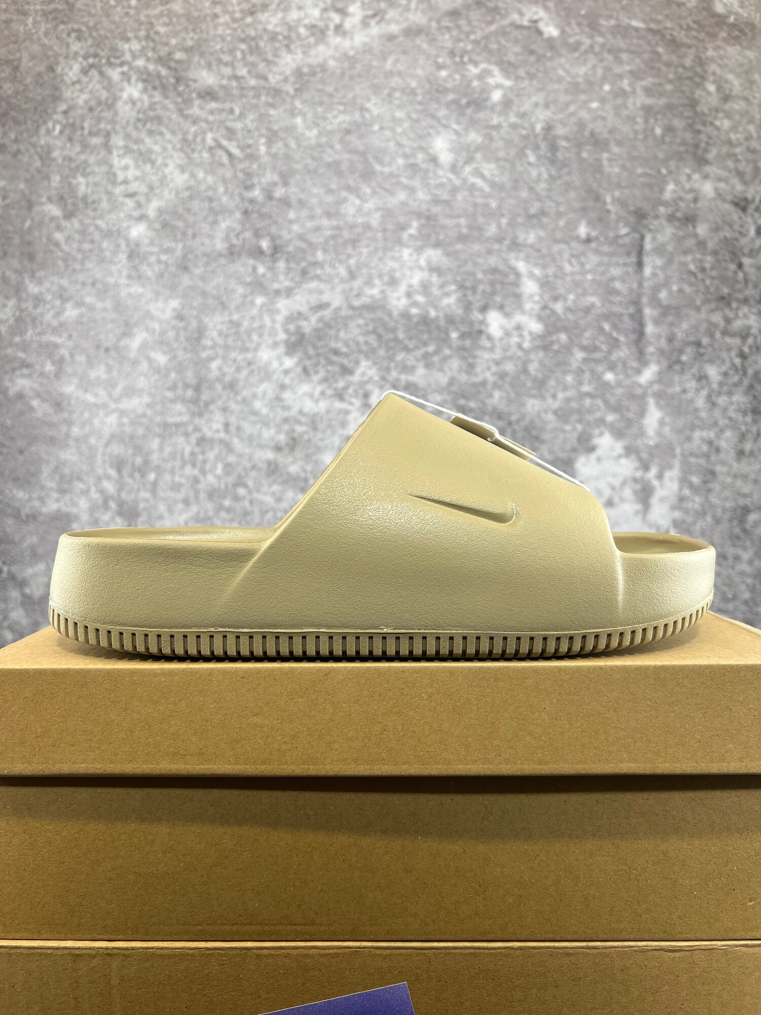 Шлёпанцы NIKE CALM SLIDE SESAME