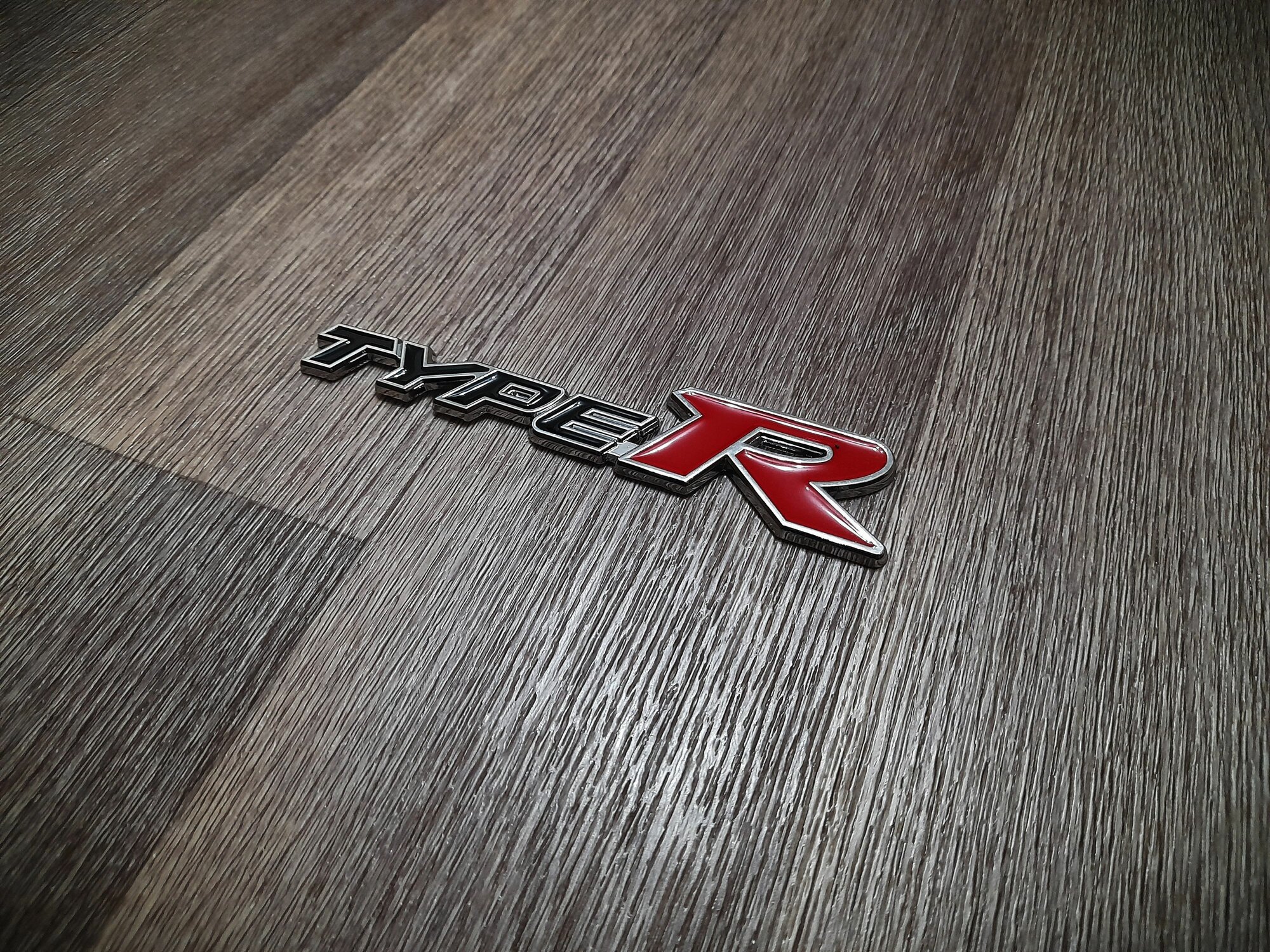 Эмблема хромированная шильдик Type R на крышку багажника на Honda Хонда Цивик, Хонда Аккорд, Интегра, Прелюд
