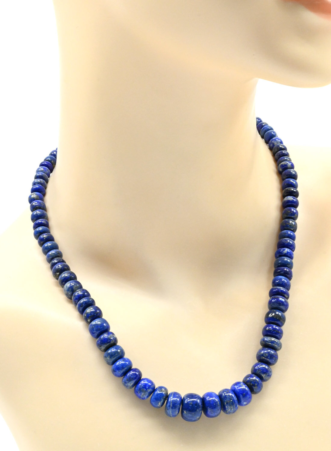 Бусы, лазурит