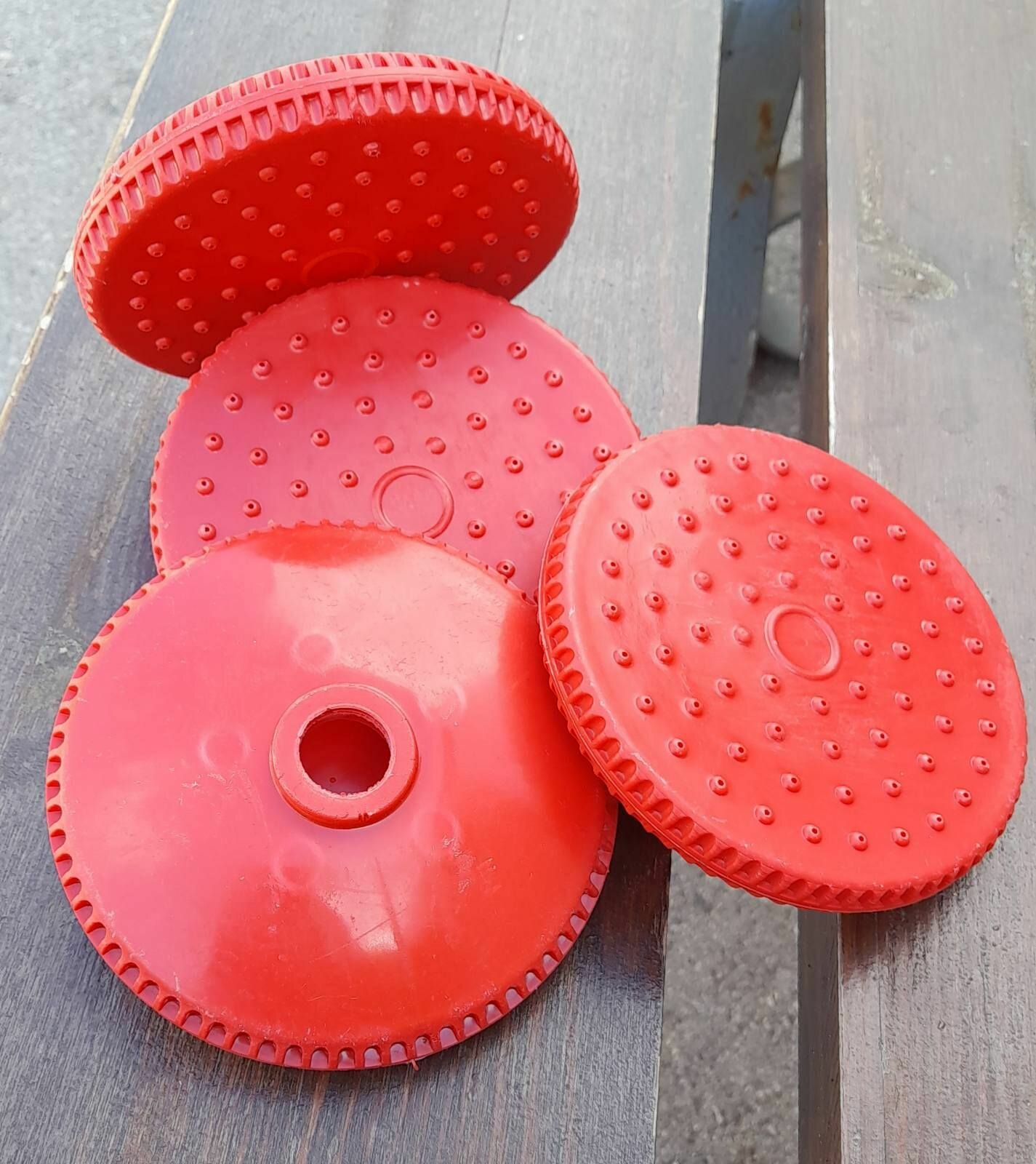 Рассеиватель для летнего душа насадка 4шт (пластик, цветной) (1/2") / Лейка для летнего душа/