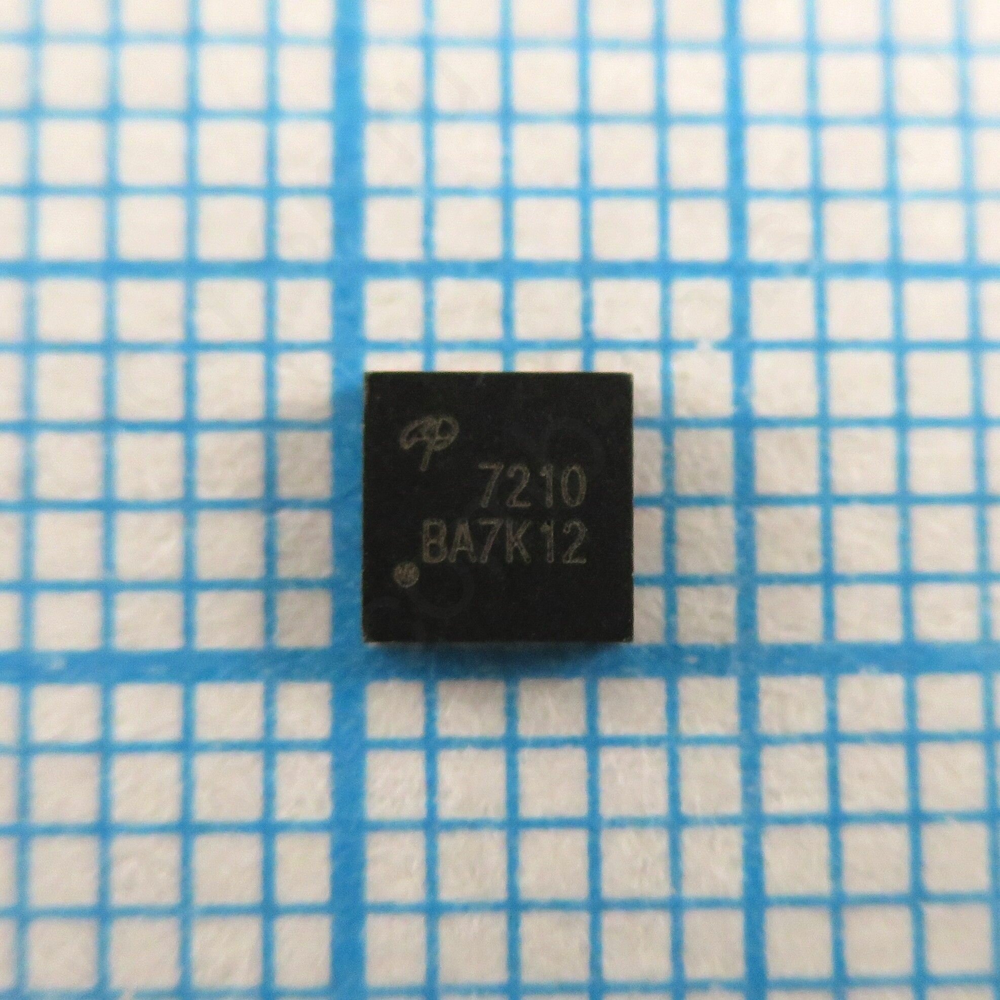 AON7210 30V 50A DFN3x3 - N-канальный транзистор