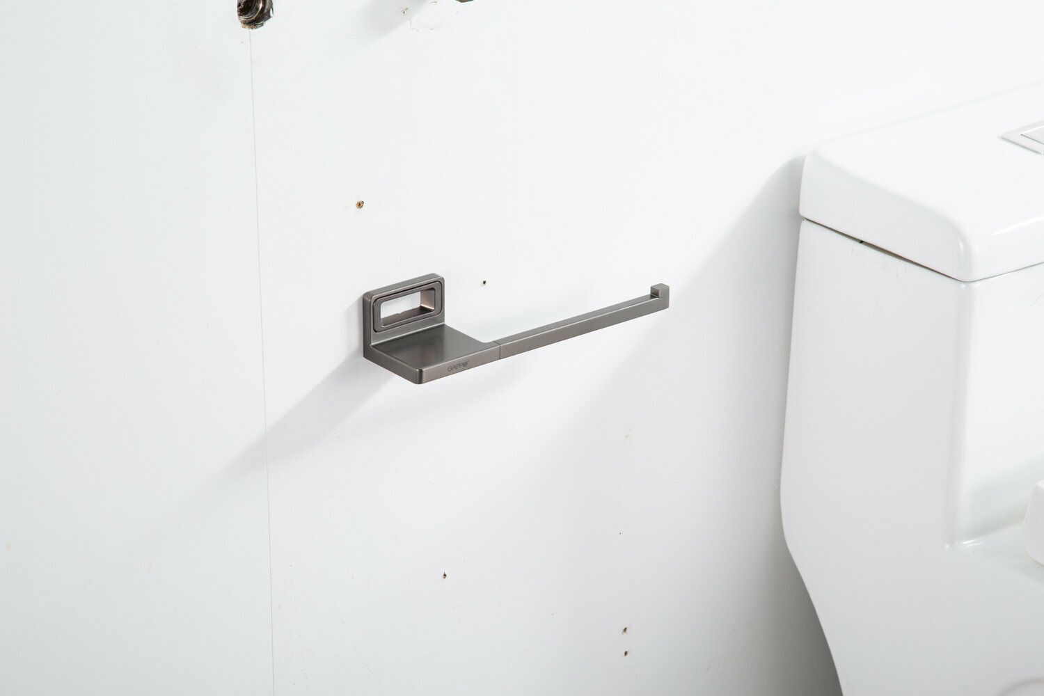 Держатель туалетной бумаги GAPPO G30803-29 оружейная сталь, без крышки