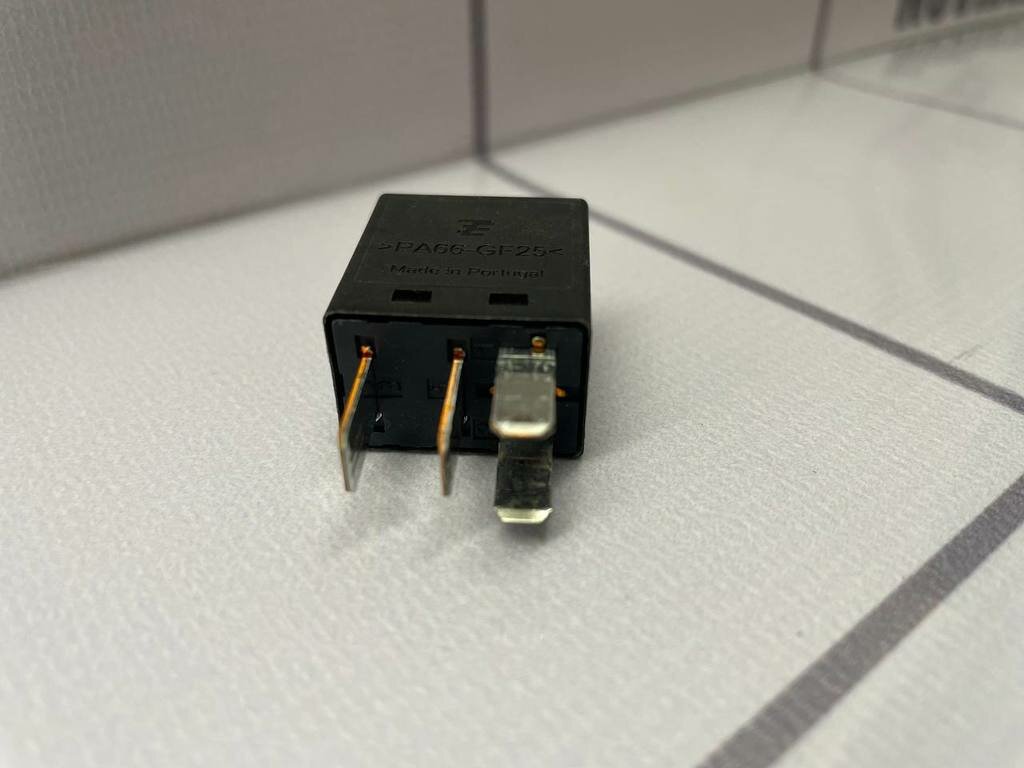 Реле LADA VESTA 15-19