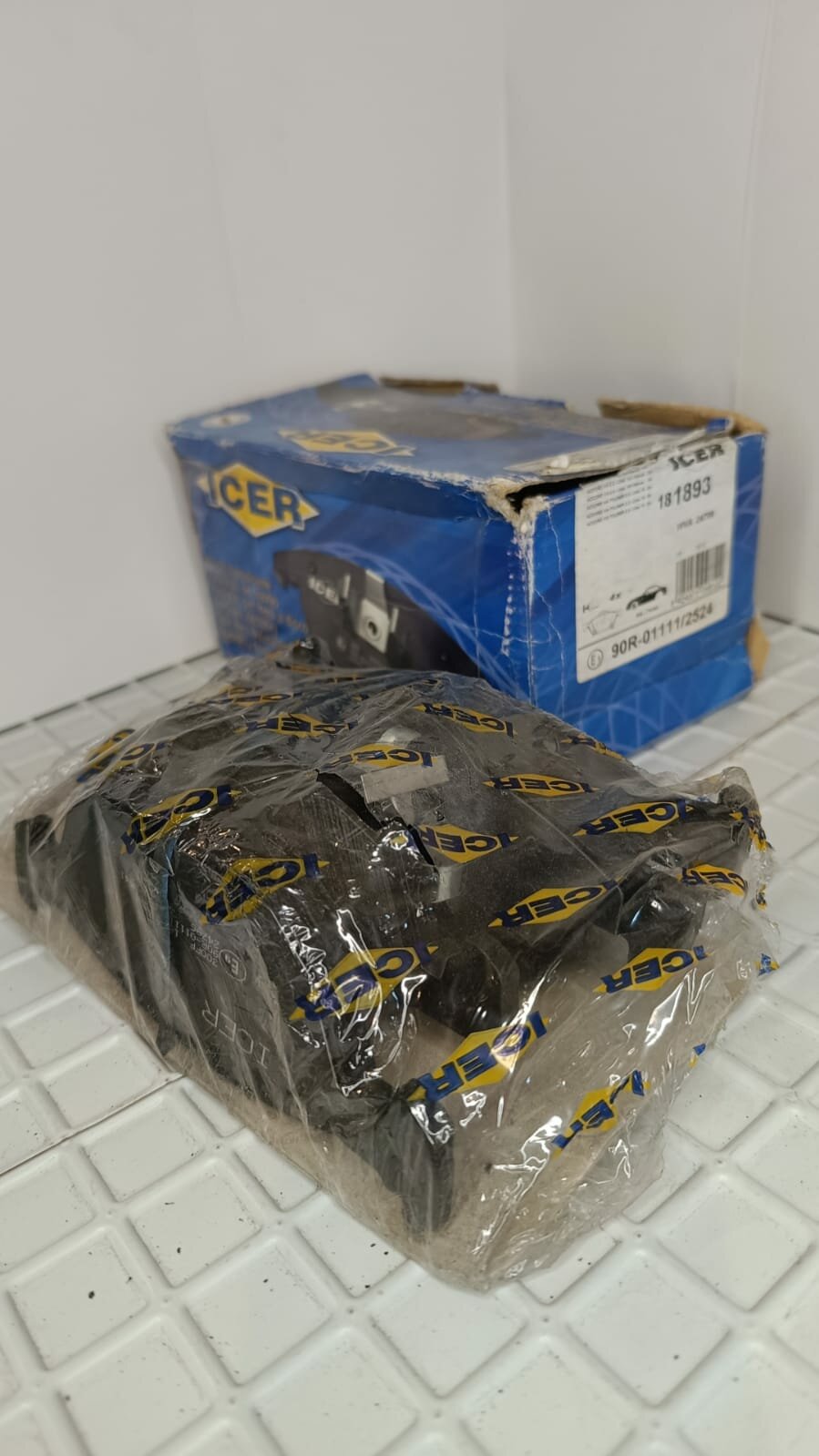 Колодки передние Колодки тормозные дисковые ICER 181893 SP 1605 PA-407AF передние, комплект HONDA ACCORD 2.0L