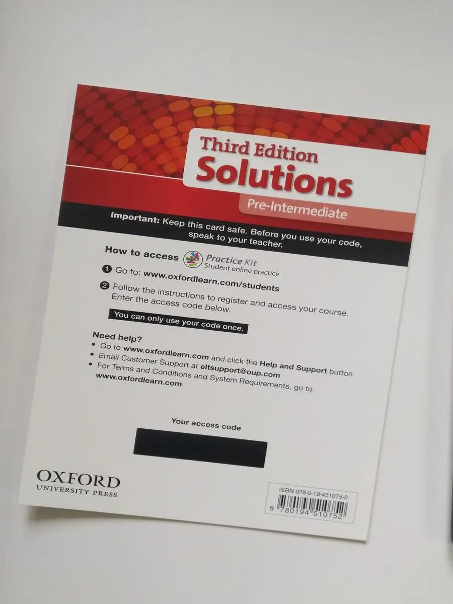 Solutions(3 ed)Pre-Intermediate Student's Book&Online Pract | Возраст 12-18 лет. — фото 1
