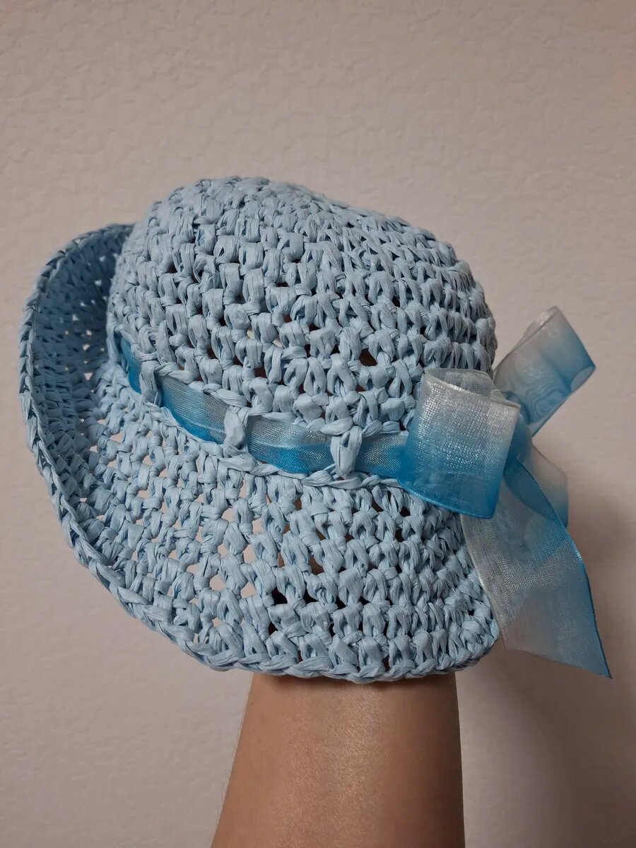 Шляпка из рафии для ростовой куклы от 50 см