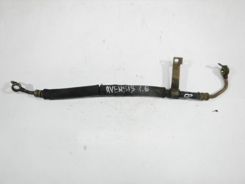 Трубка гур Toyota Avensis I