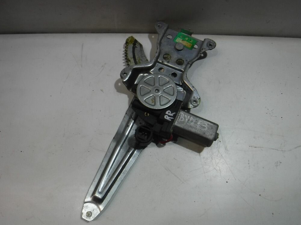 Стеклоподъемник задний правый Byd F3 BYDF36204020