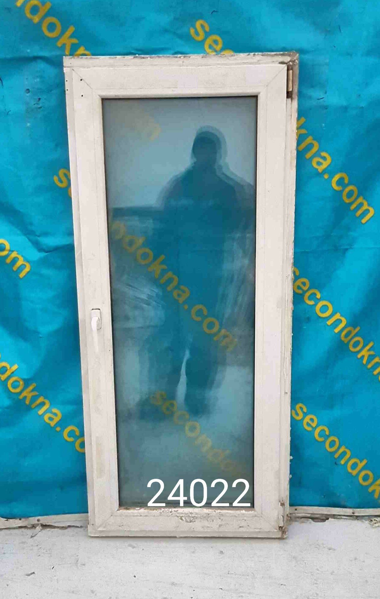 Пластиковое окно Б/У 1550(в)х680(ш)