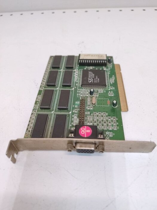 Видеокарта S3 Virge/DX On Board Q5C4BB