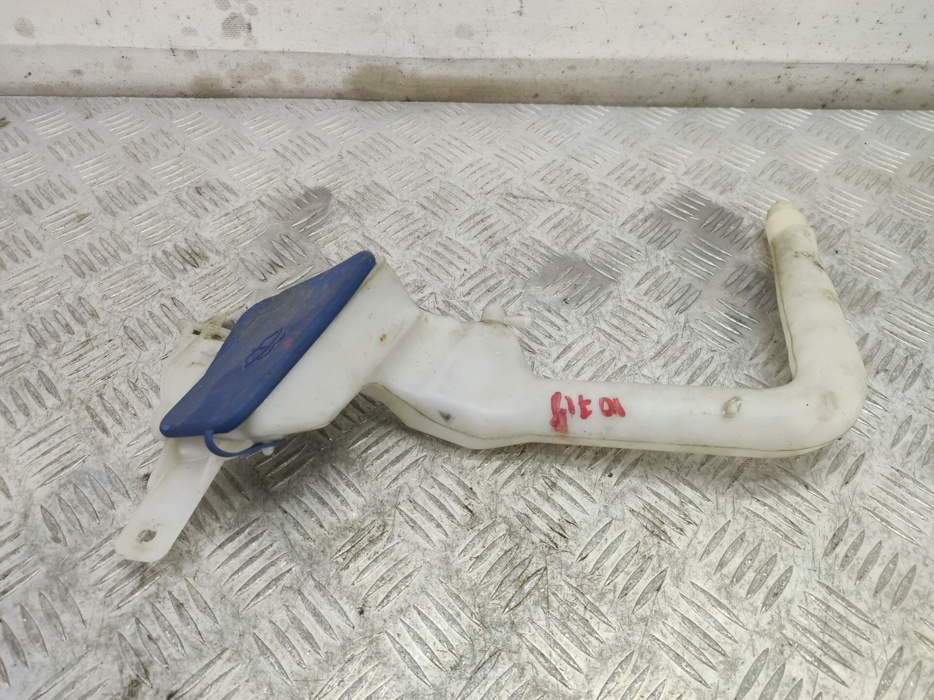 Горловина бачка омывателя Mercedes-Benz E W211 2004 2118600064