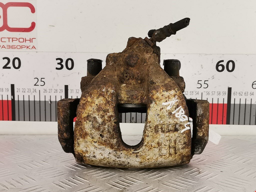 Суппорт передний левый Mazda 3 BK BPYK3371XC арт. 1492042