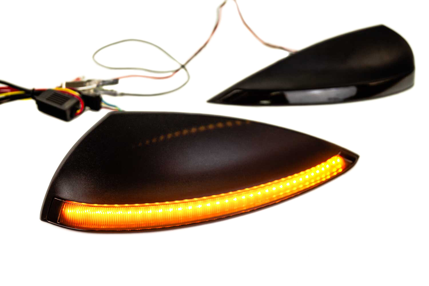 Реснички на фары Sal-Man темное стекло с ДХО и динамическими повторителями поворотников для Лада Приора