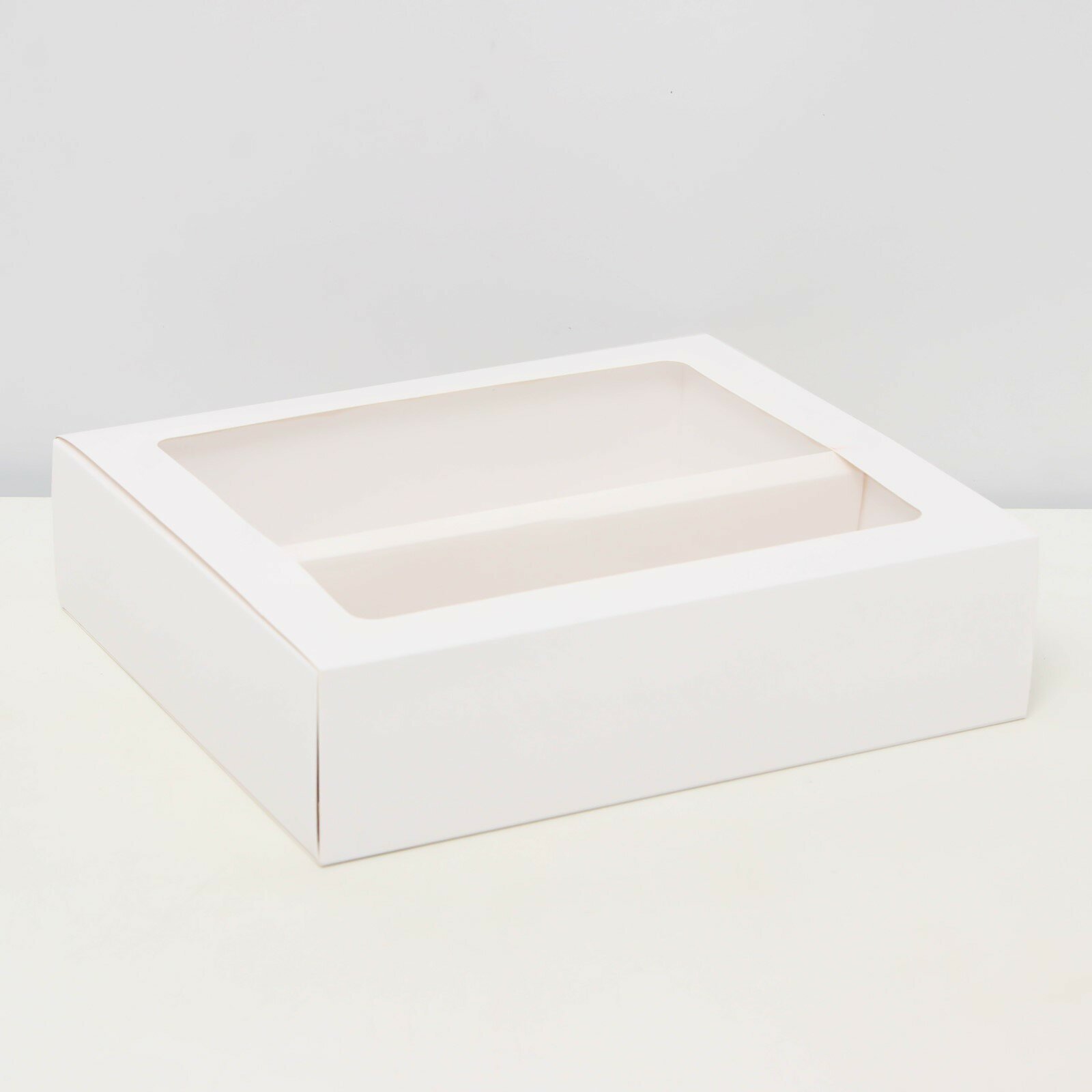 Коробка для кондитерских изделий, с окном, белая, 22.1×25.5×6.5