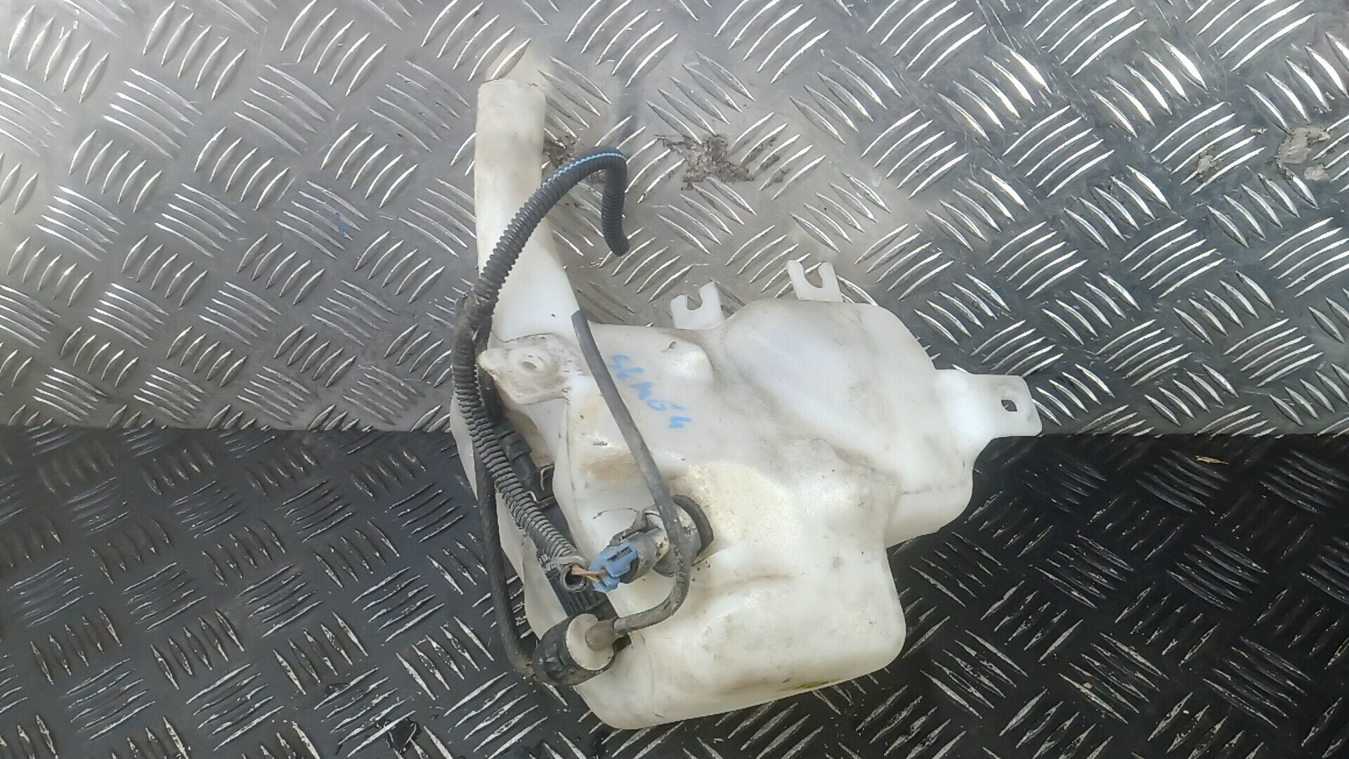 Бачок омывателя OPEL VECTRA B