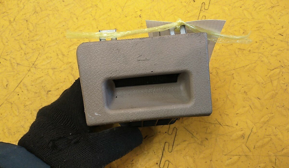 Пепельница Aveo (T250) Chevrolet 96457640