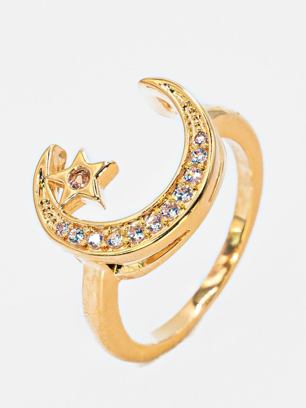 Кольцо, фианит