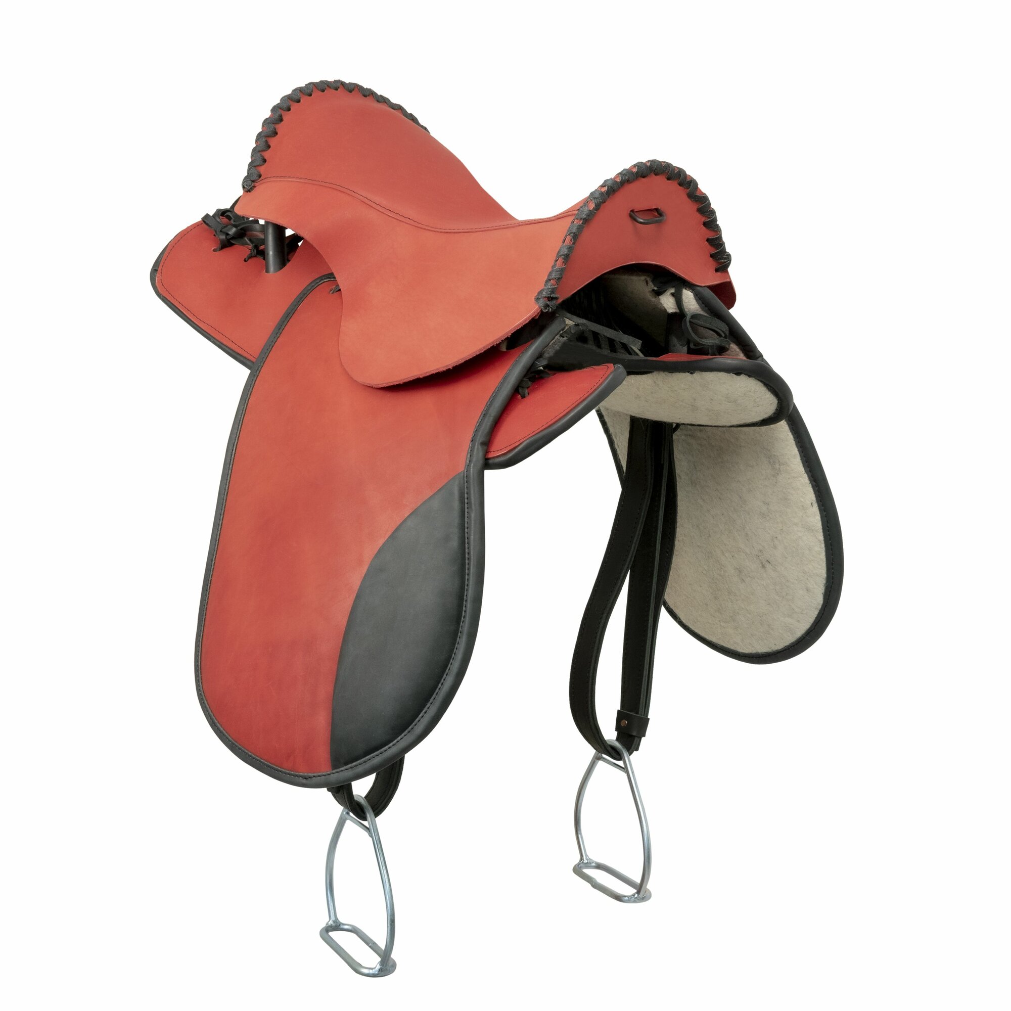 Седло для лошади строевое с потником REITER, натуральная кожа цвет красный
